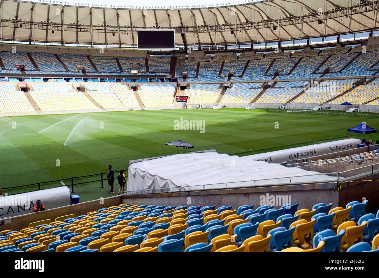 Maracana stadium view hi-res stock photography and images - Alamy
