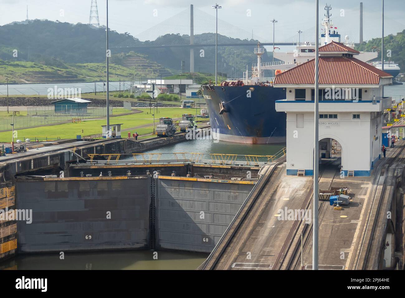 Transiting the Panama Canal: the Pedro Miguel Locks Stock Photo - Alamy