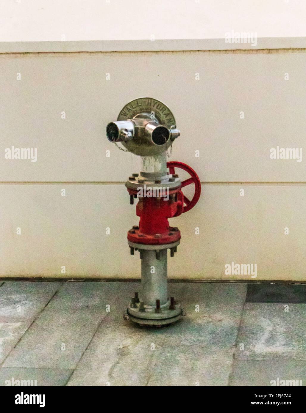 Shot of a fire hydrant Stock Photo - Alamy