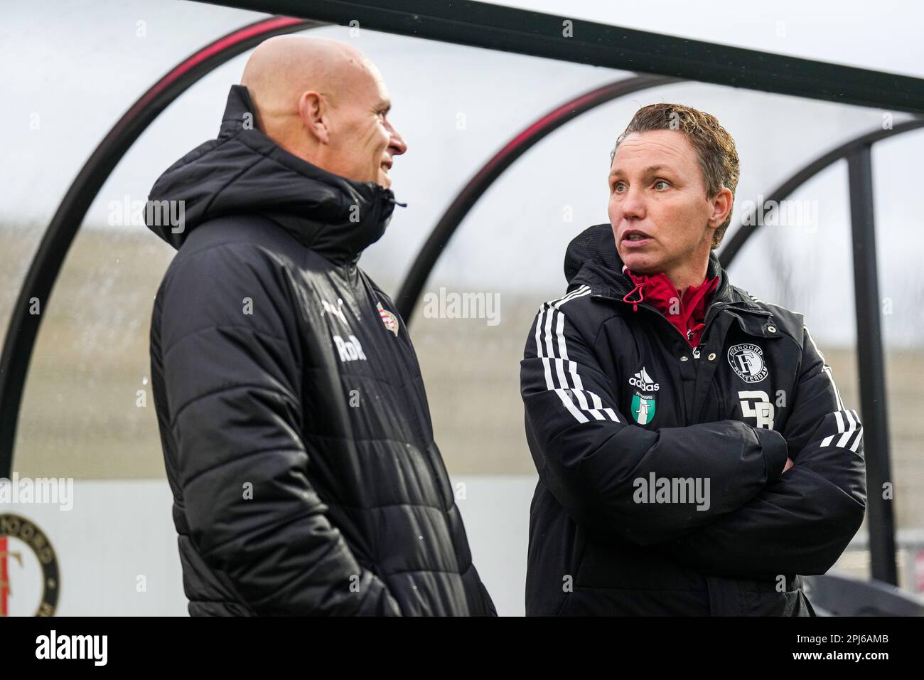 Rotterdam - PSV V1 coach Rick de Rooij, Head Coach Jessica Torny of ...