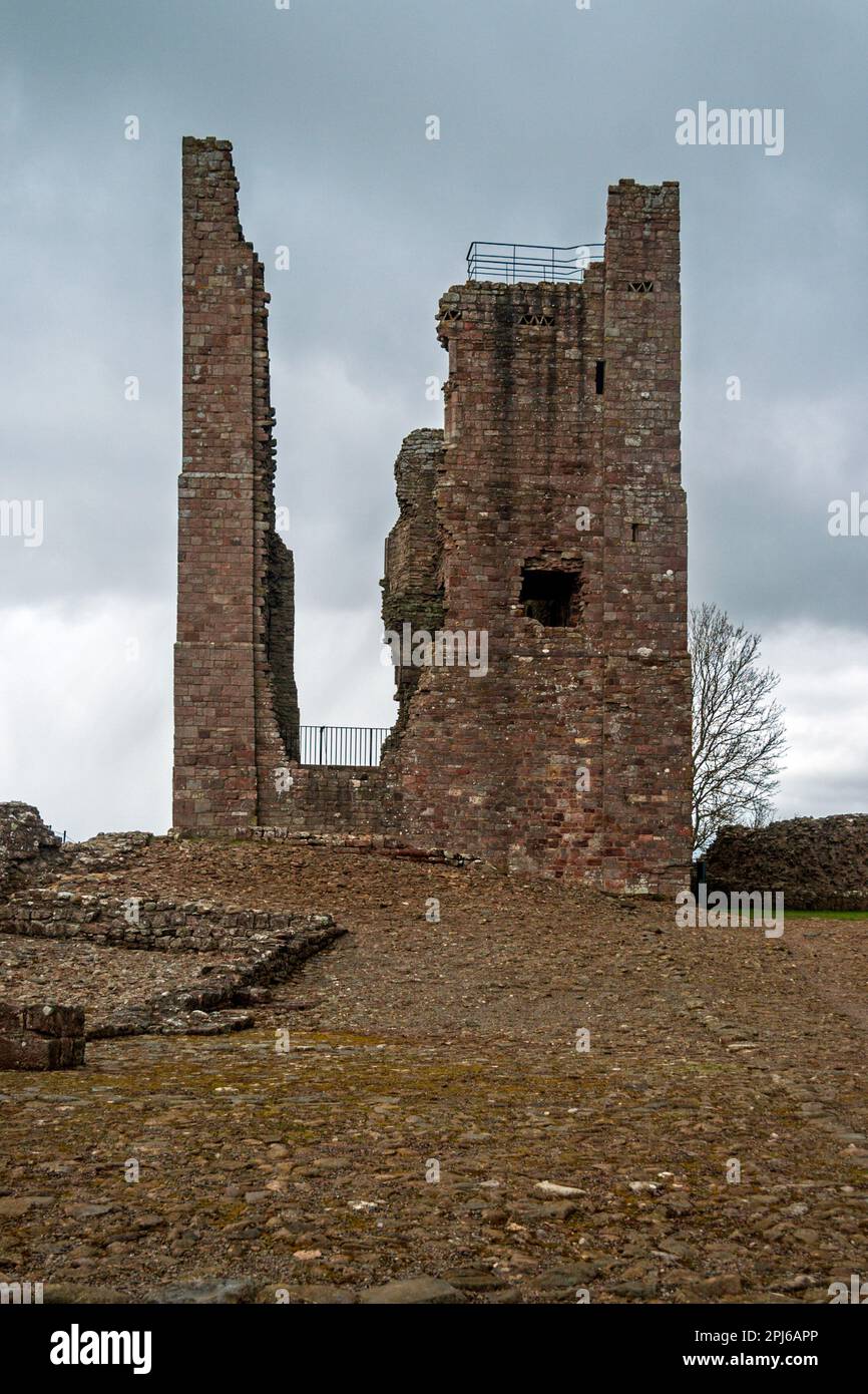 Brough castle hi-res stock photography and images - Alamy