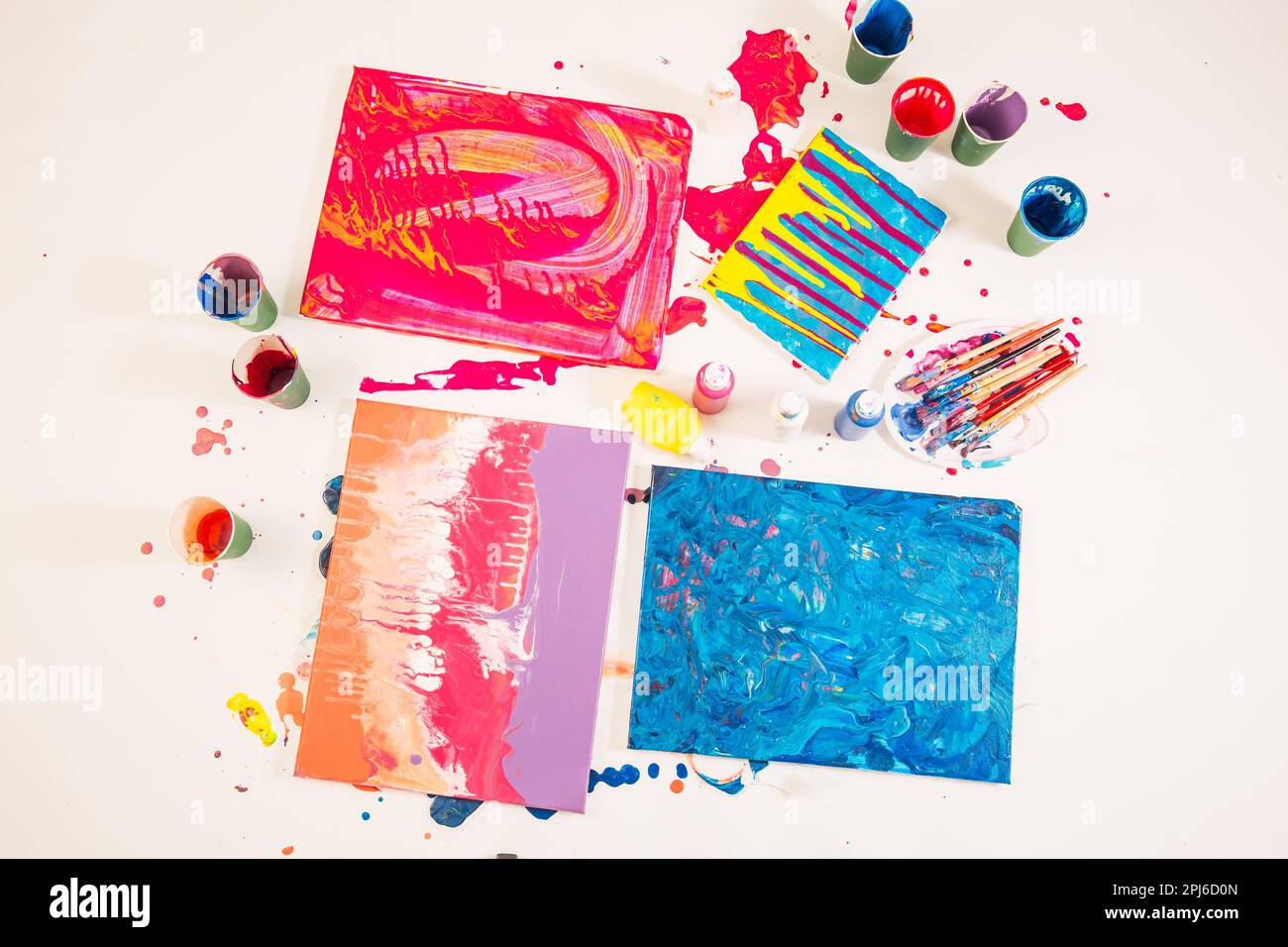 Acrylic pouring technique - paintings made by acrylic pouring technique ...