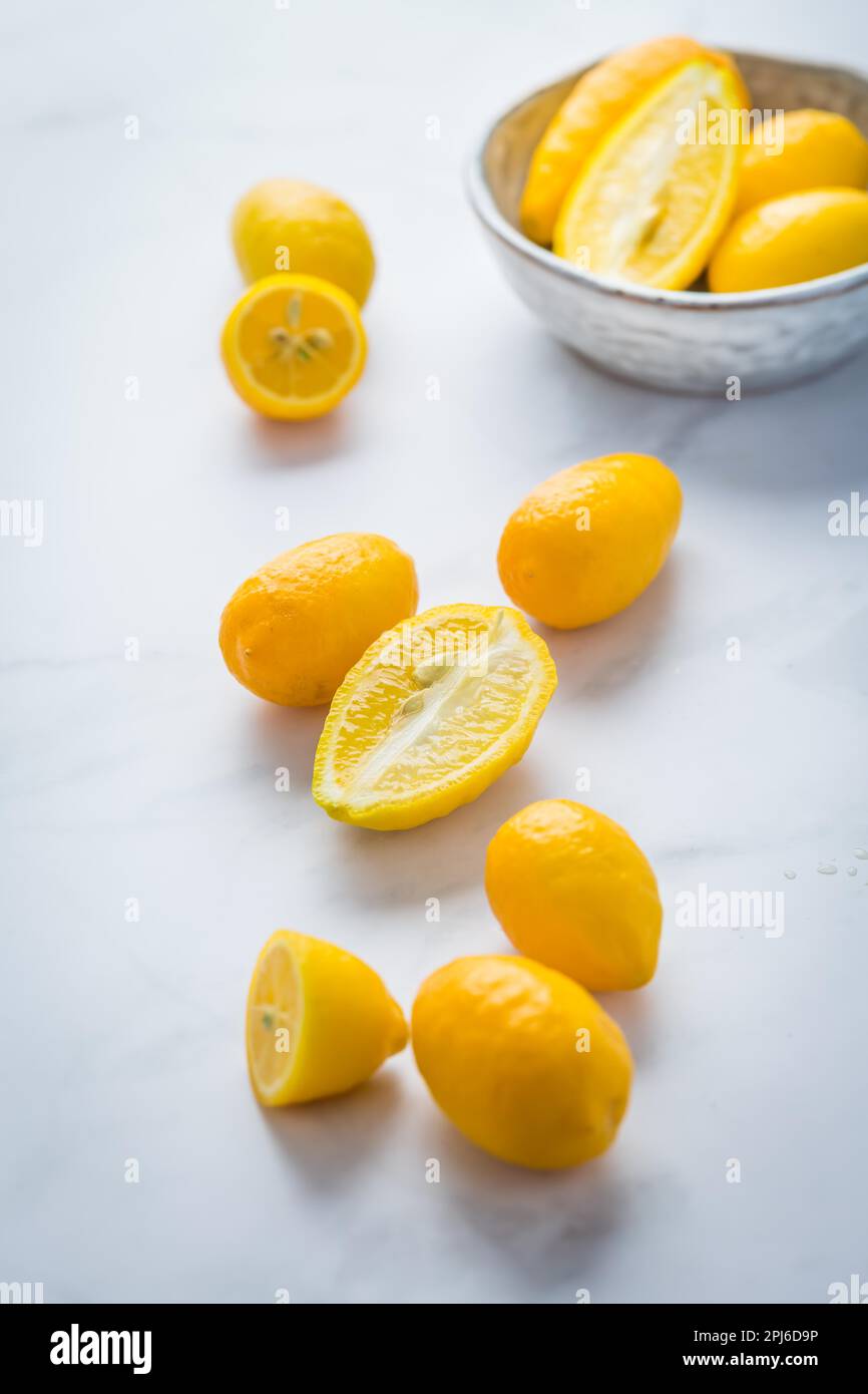 Citrus fruits on bowl hi-res stock photography and images - Alamy