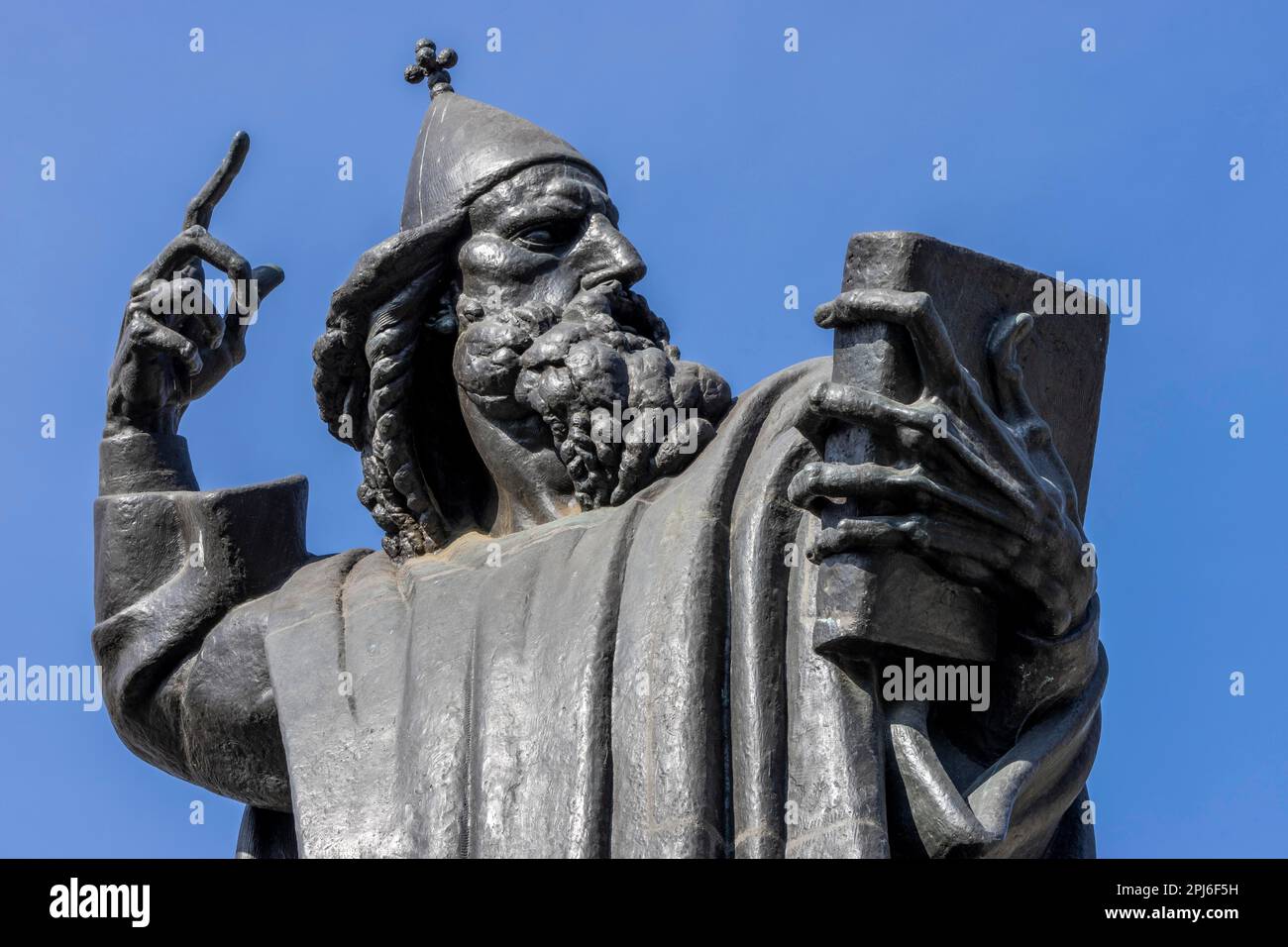 Monumental bronze statue of Gregory of Nin and sights of Split, Split ...