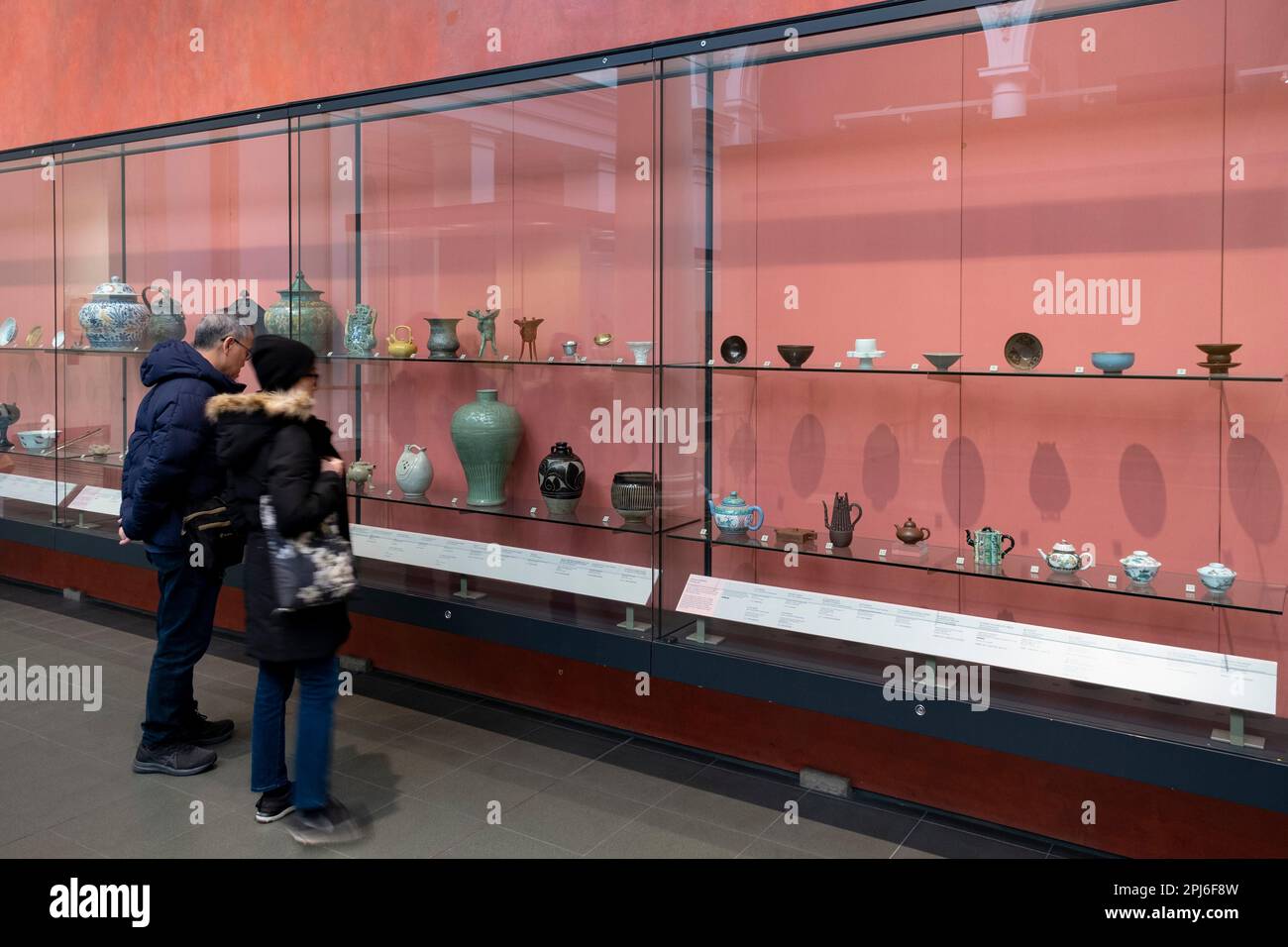 Visitors in the China gallery at the V&A aka Victoria and Albert Museum ...