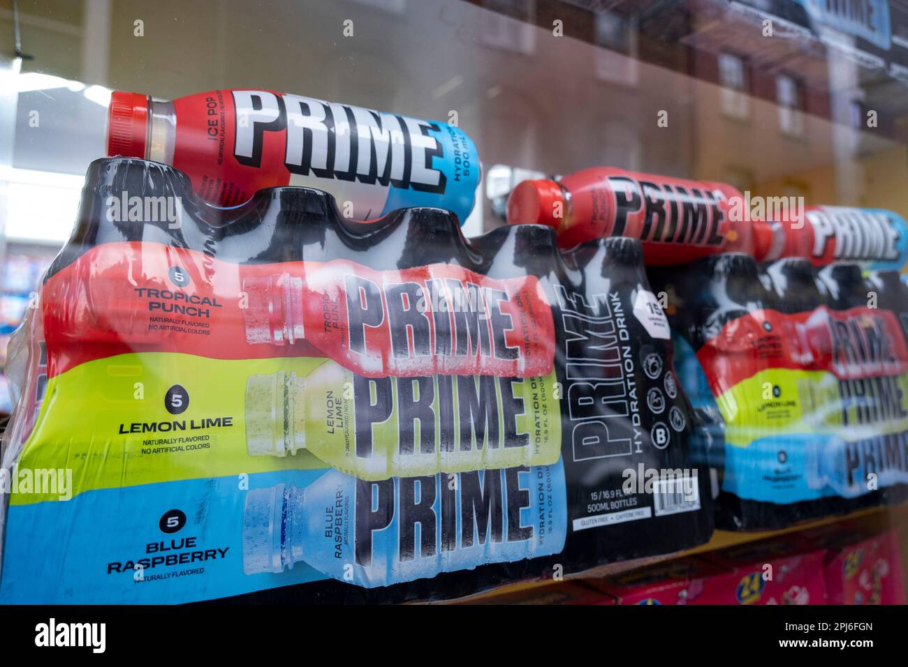 Prime hydration hi-res stock photography and images - Alamy