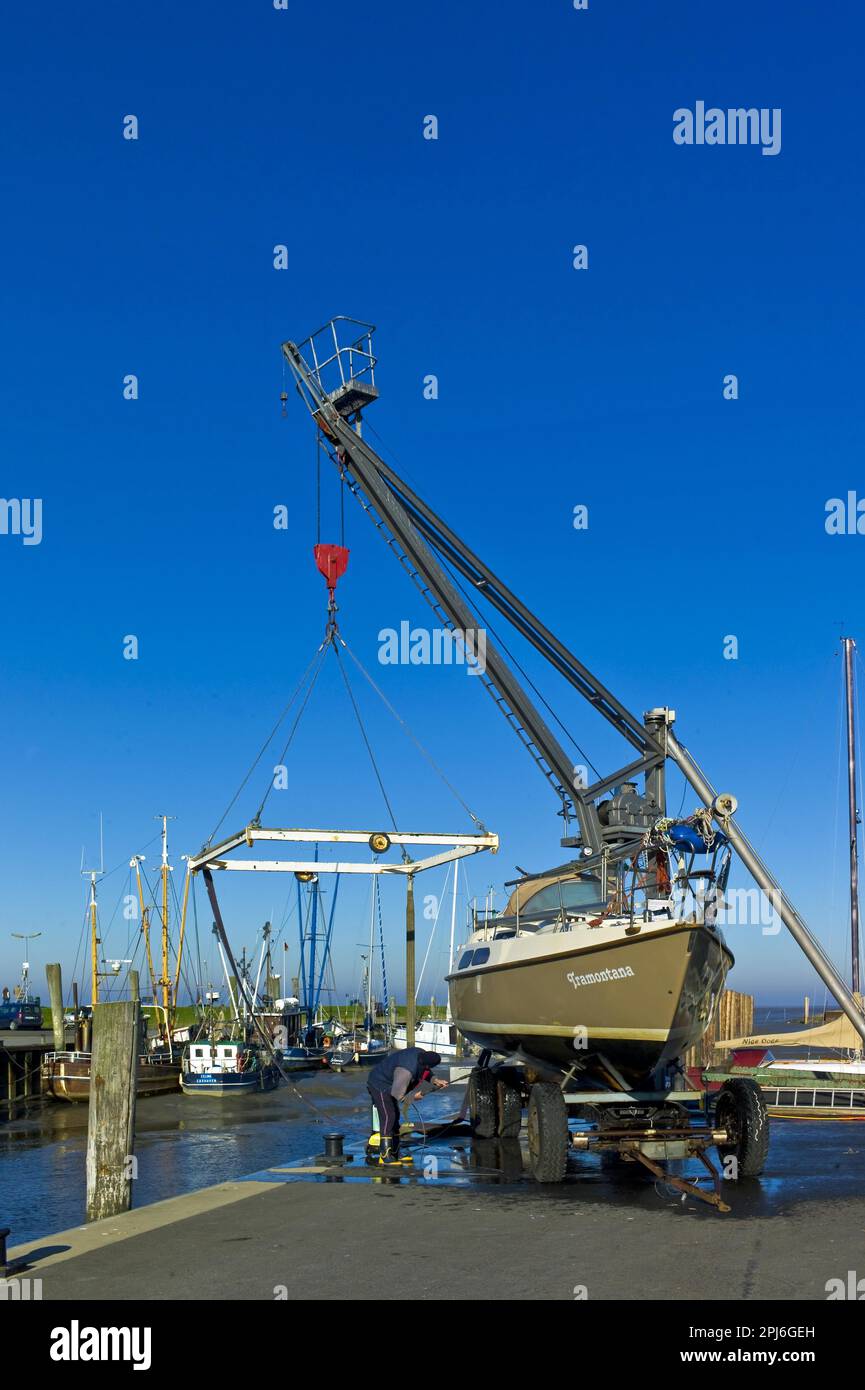 End of season for water sports enthusiasts, the sports boats are ...