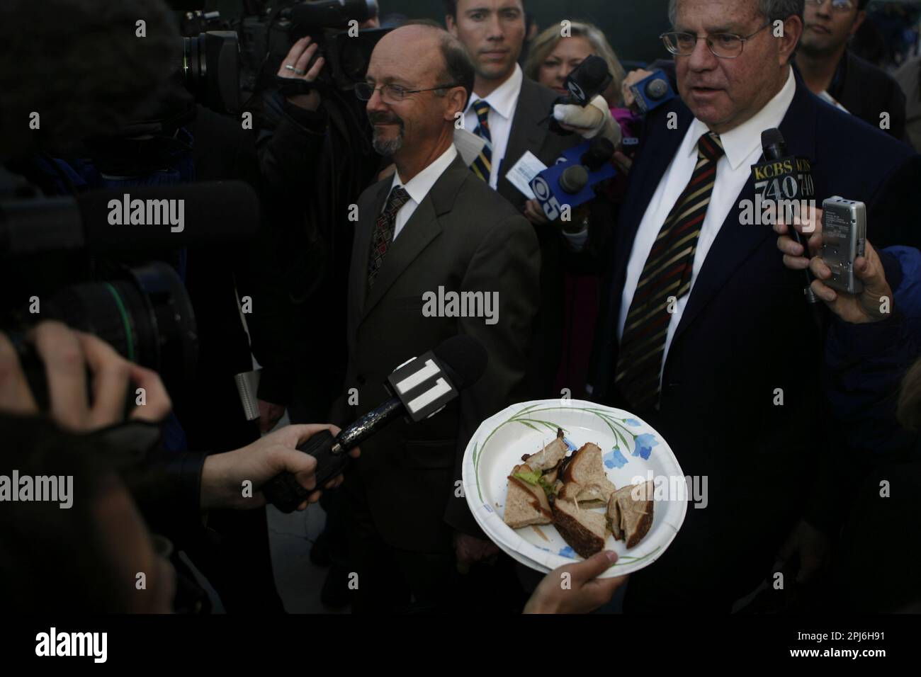 bonds appear 202 ls.jpg From left: Ted Cassman and Allen Ruby ...