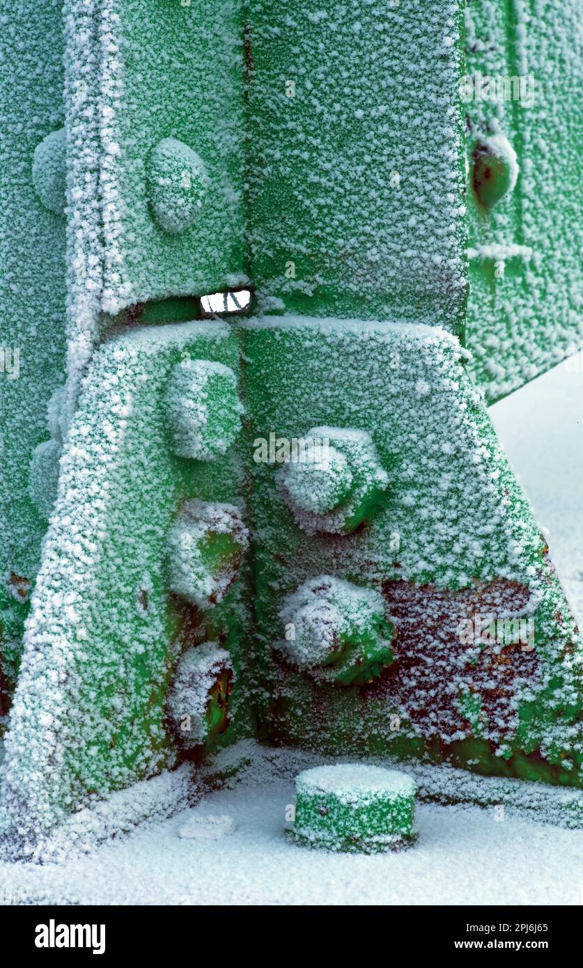 Iced steel beam Stock Photo - Alamy