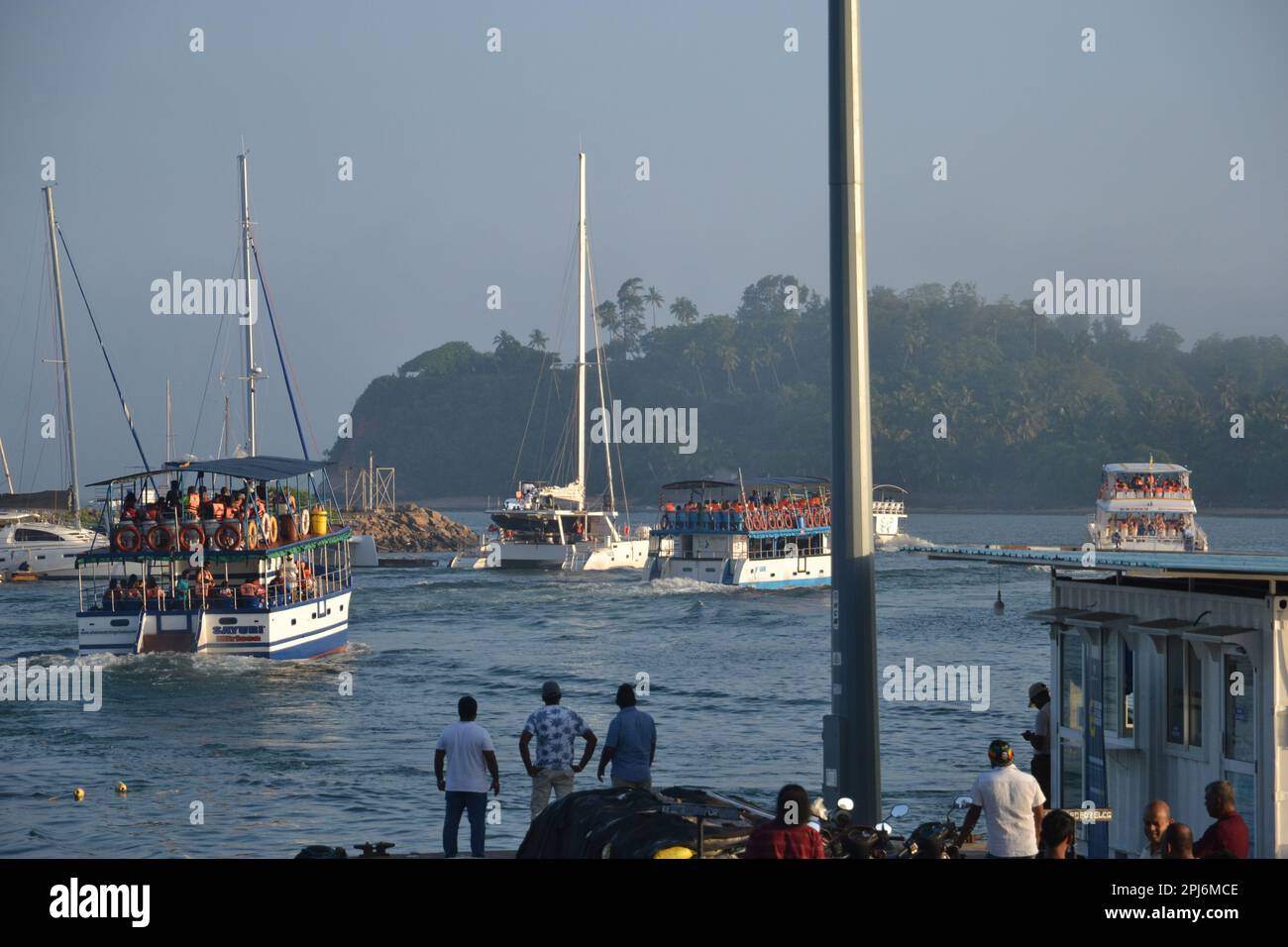 Mirissa beach harbour, port Stock Photo - Alamy