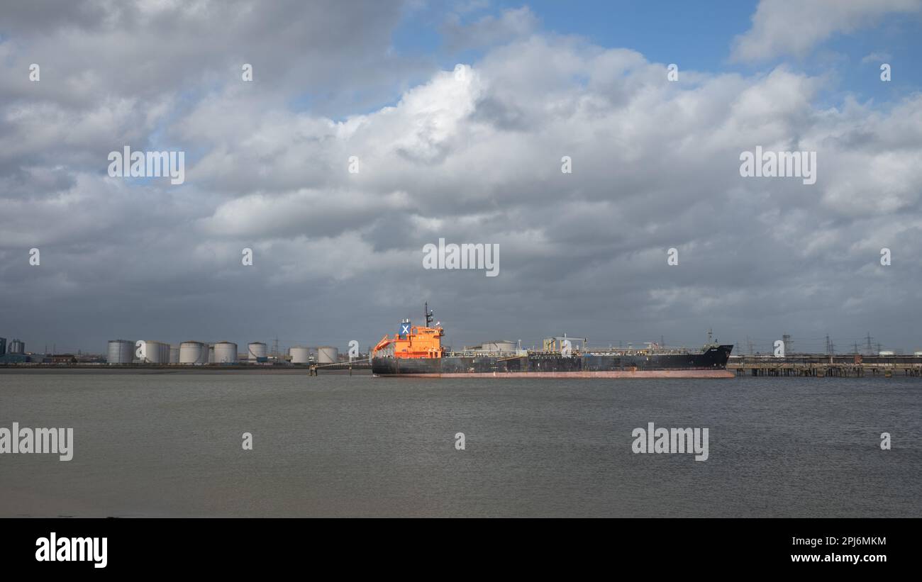 Navigator thames terminal hi-res stock photography and images - Alamy