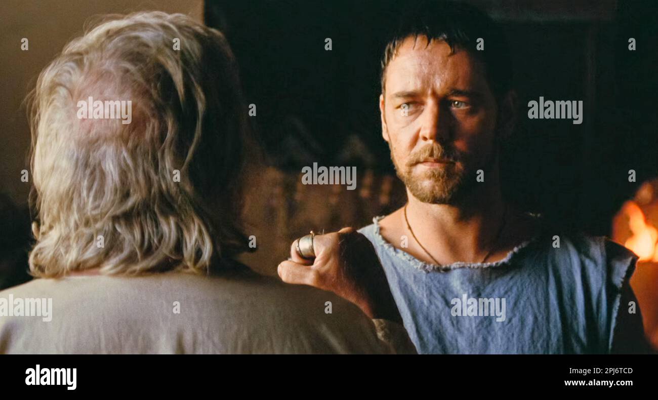 USA. Russell Crowe, Oliver Reed in a scene from the (C)DreamWorks movie ...