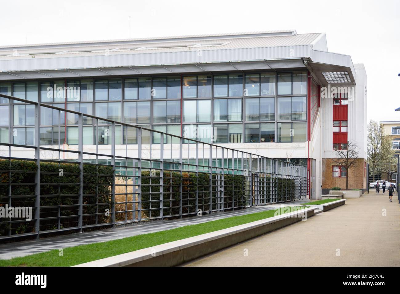 Highbury stadium square hi-res stock photography and images - Alamy