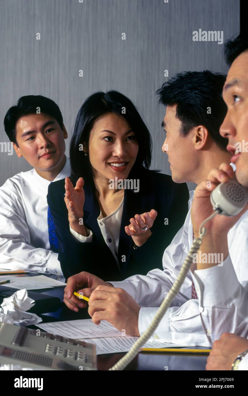 Group of asian office workers hi-res stock photography and images - Alamy