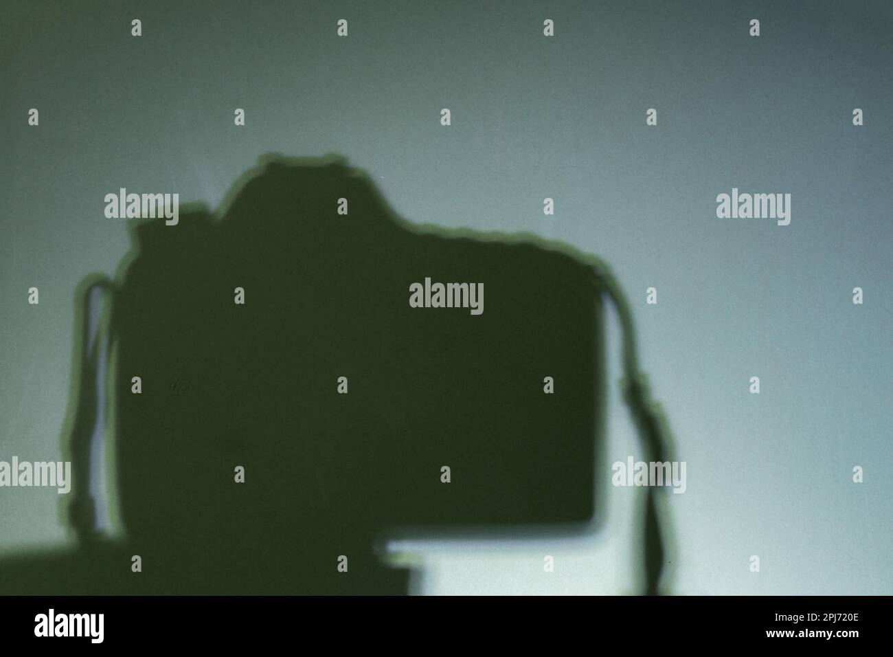 Retro camera with black and white photos hi-res stock photography and ...