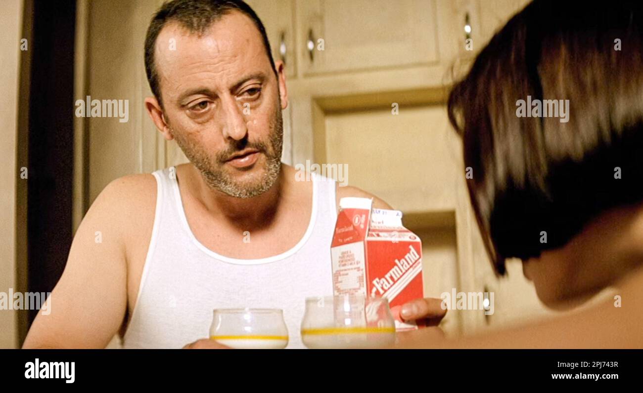 Natalie Portman and Jean Reno in a scene from the (C)Gaumont Buena ...