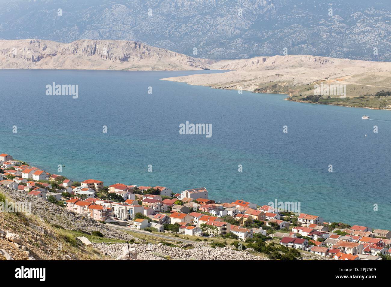 The small village of Pag on the Island of Lun, Croatia Stock Photo - Alamy