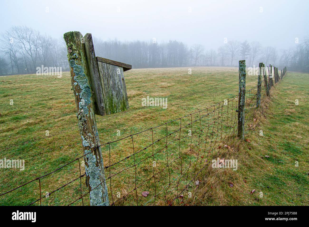 Rural farm town hi-res stock photography and images - Alamy
