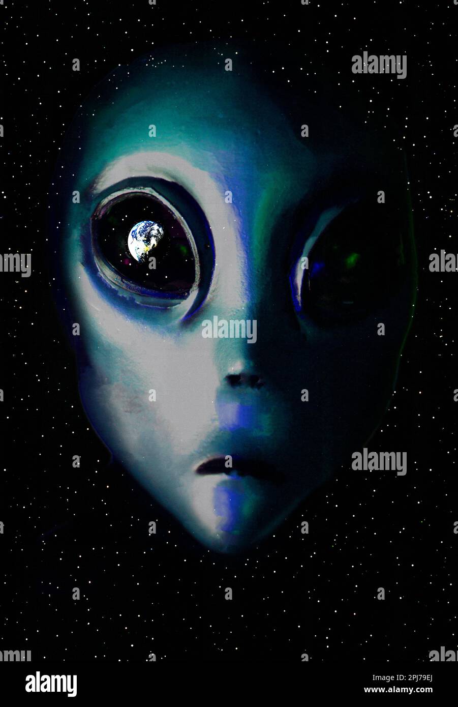 Alien with one eye hi-res stock photography and images - Alamy
