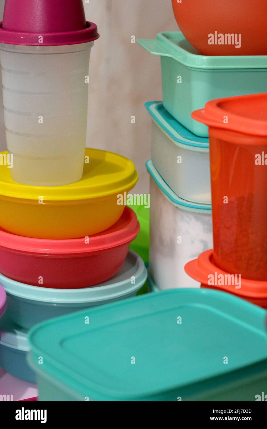 Tupperware brand america hi-res stock photography and images - Alamy