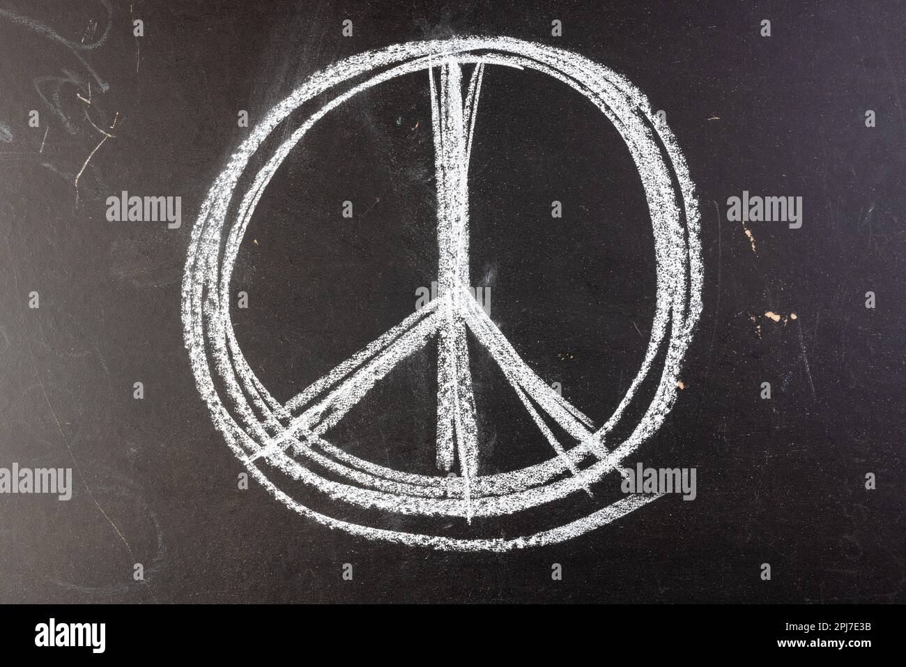 With black and white chalk hi-res stock photography and images - Alamy