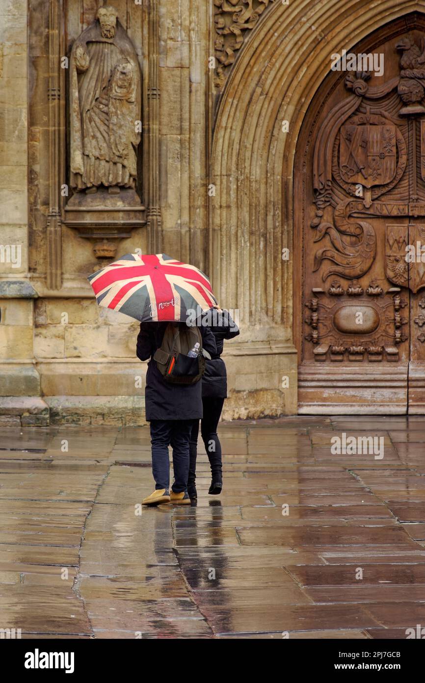 Bath in the rain Stock Photo - Alamy