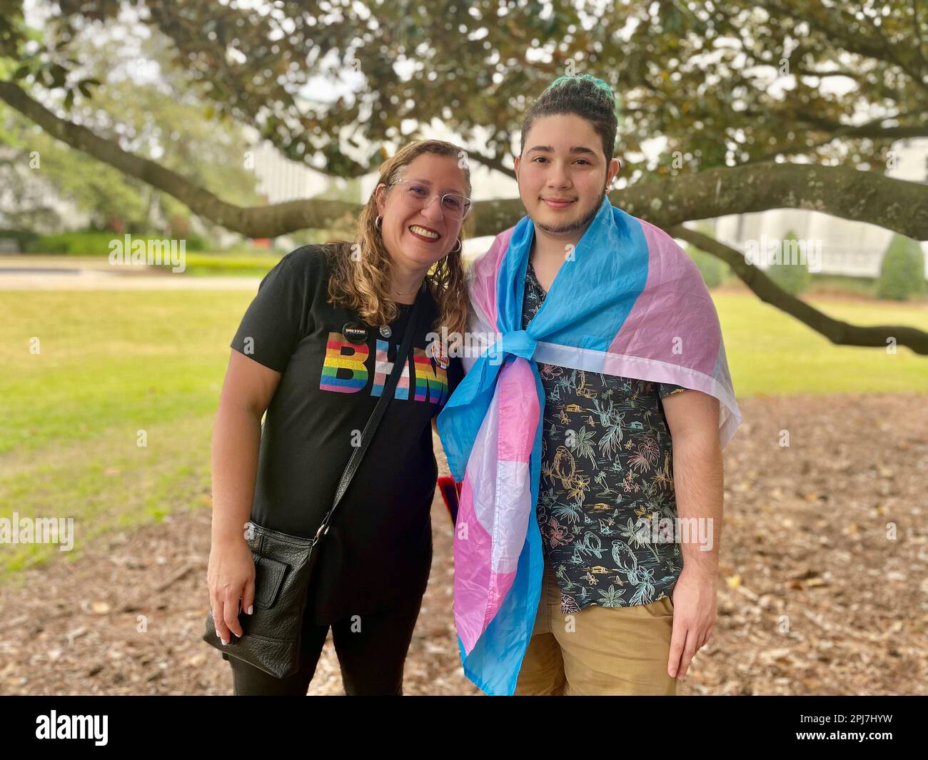 Eighteen-year-old Rhydian Gonzalez poses with his mother, Maria ...