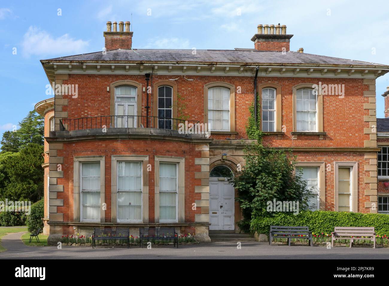 Architecture listed building Belfast - Grade B1 - former country house ...
