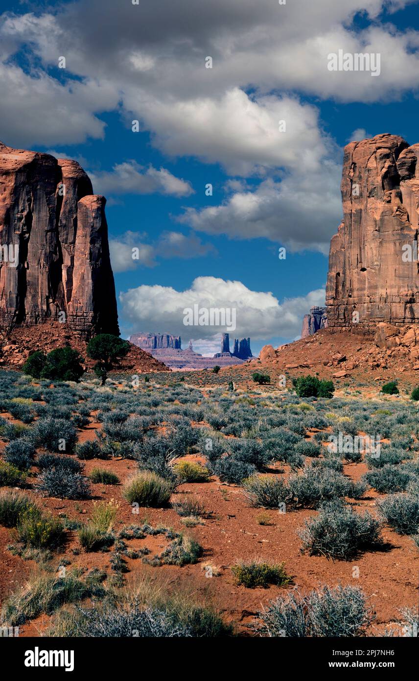 The North Window, Monument Valley, Arizona, USA Stock Photo - Alamy