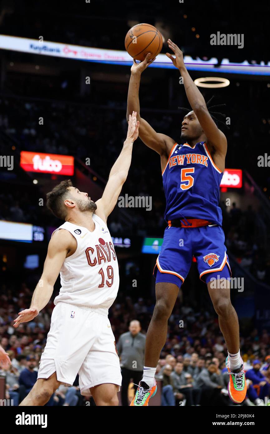 New York Knicks Guard Immanuel Quickley 5 Shoots Against Cleveland