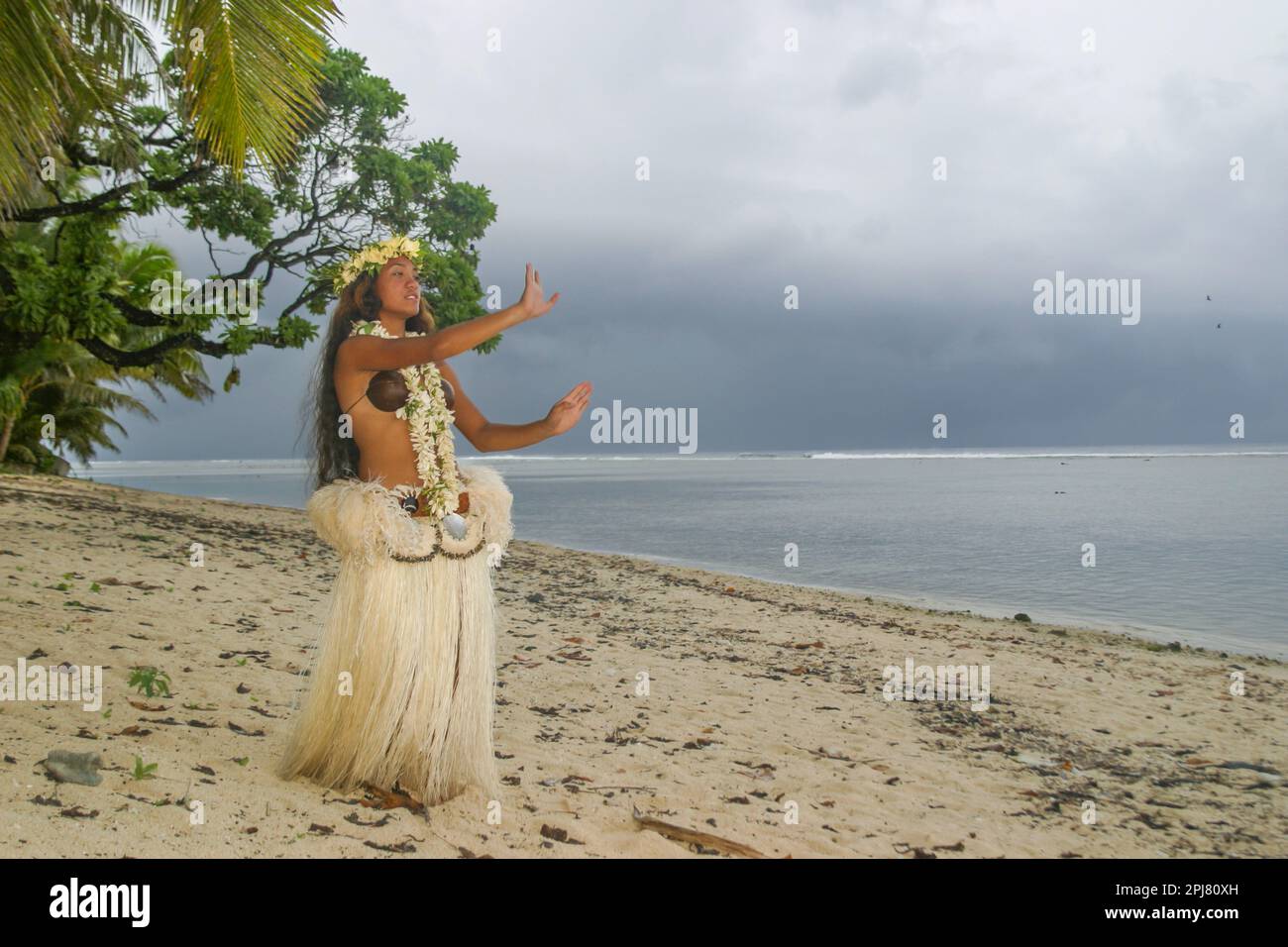 The beauty of the Polynesian people radiates from this Rarotongan born ...