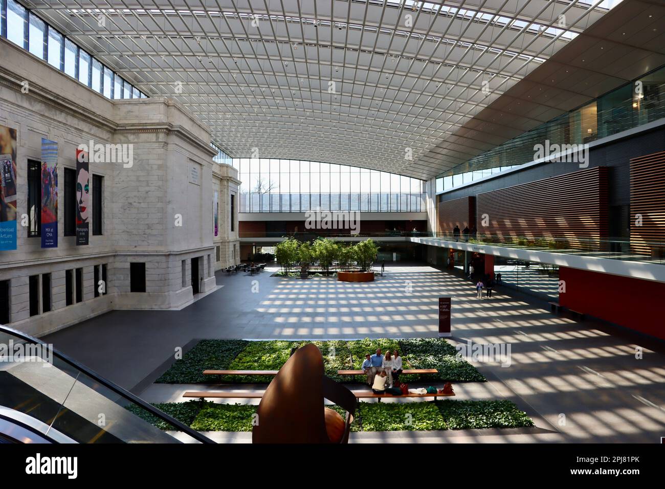 Ames atrium connecting the old and new part of Cleveland Museum of Art ...