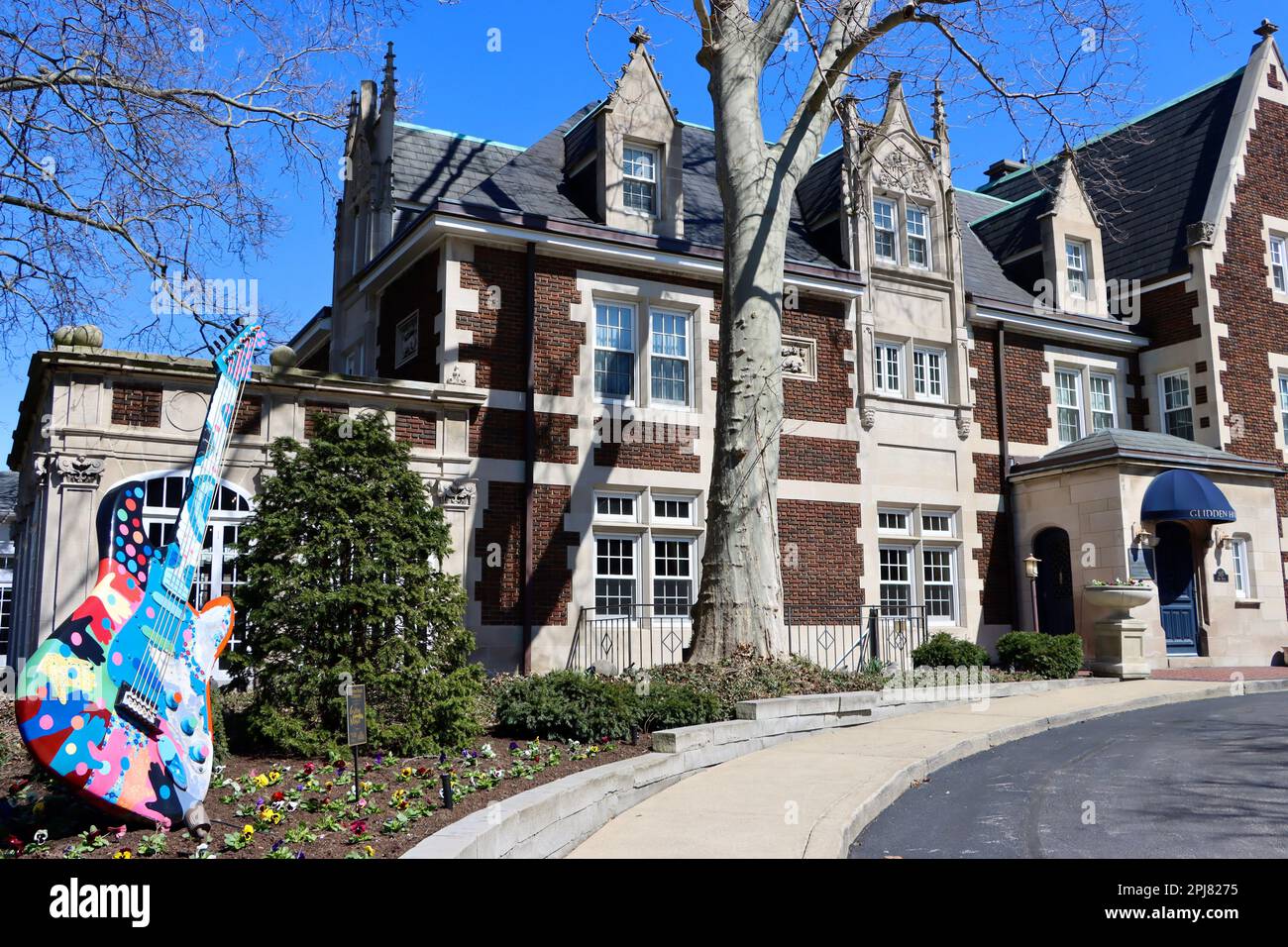 Glidden House hotel at University Circle in Cleveland, Ohio Stock Photo ...