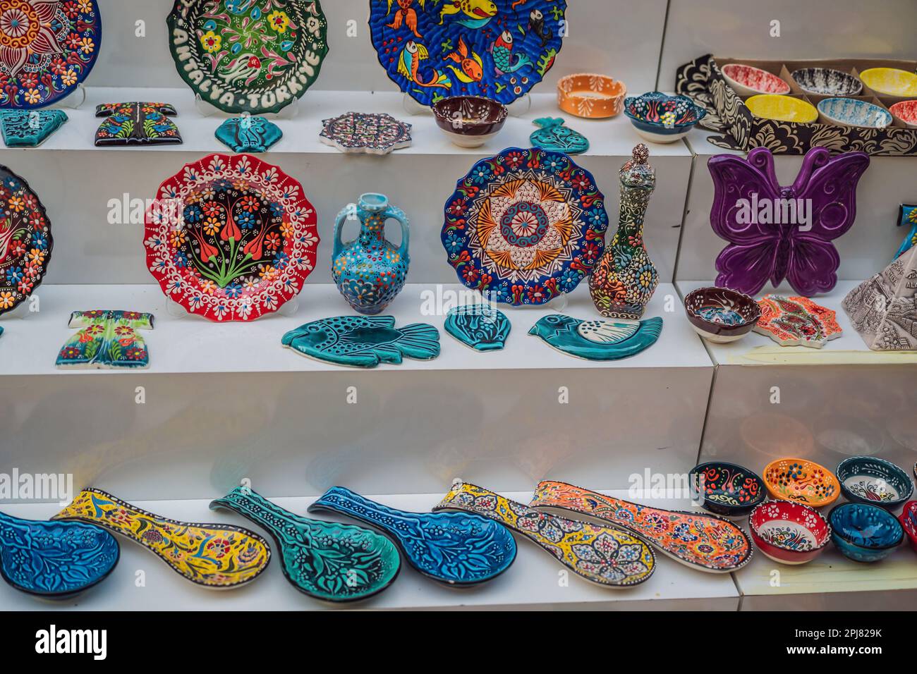 Collection of turkish ceramics on sale at the Grand Bazaar in Istanbul ...