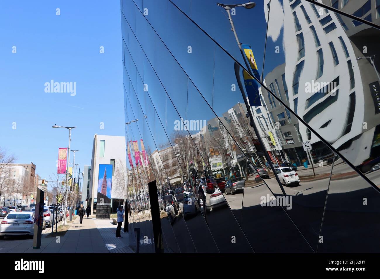 Reflections off the wall of MOCA, Museum of Contemporary Art in Cleveland, Ohio Stock Photo - Alamy
