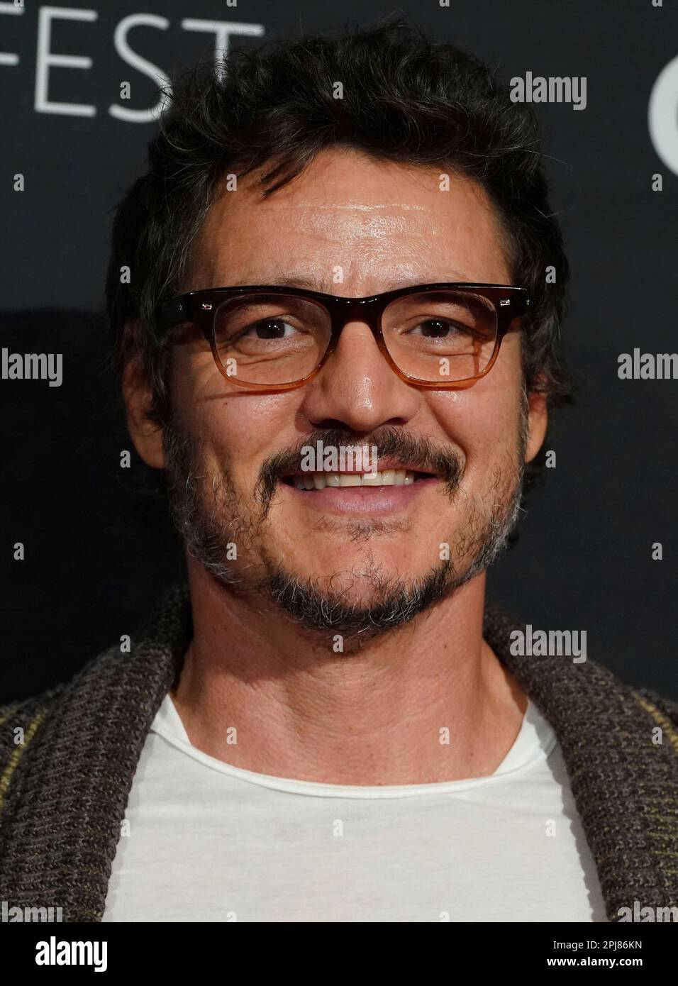 Pedro Pascal arrives at a screening of "The Mandalorian" during ...