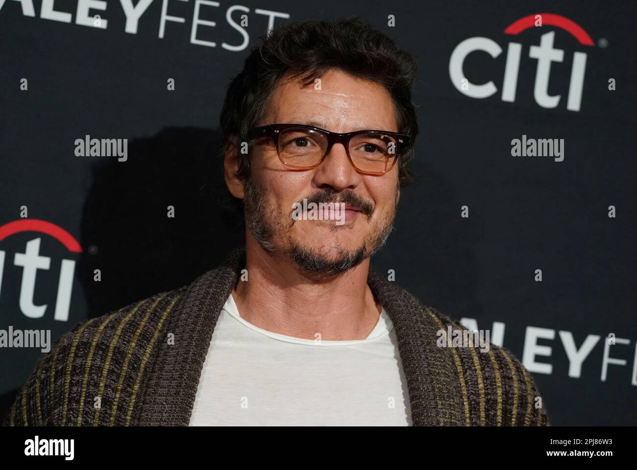 Pedro Pascal arrives at a screening of "The Mandalorian," during ...