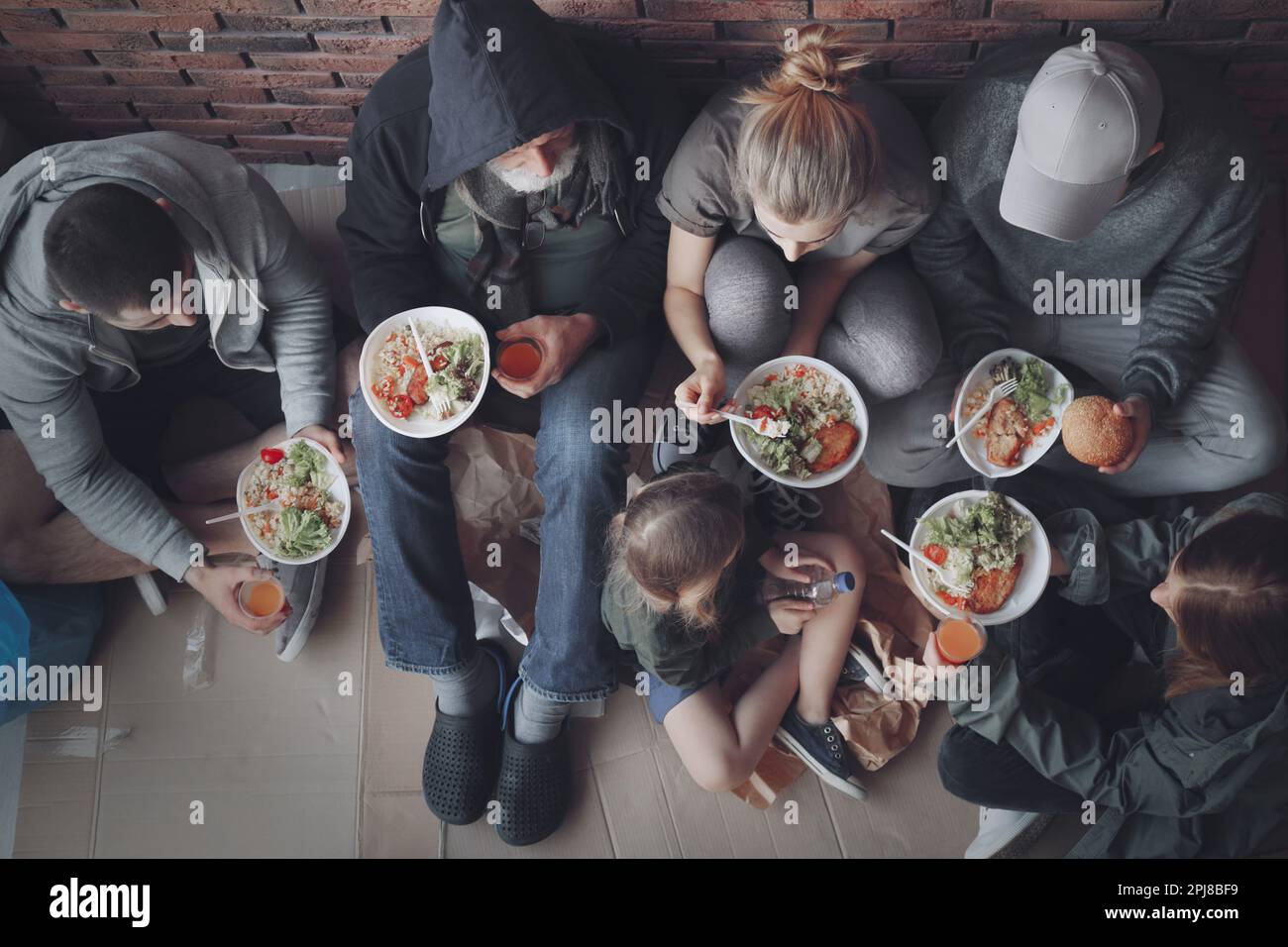Poor poverty senior eating hi-res stock photography and images - Alamy