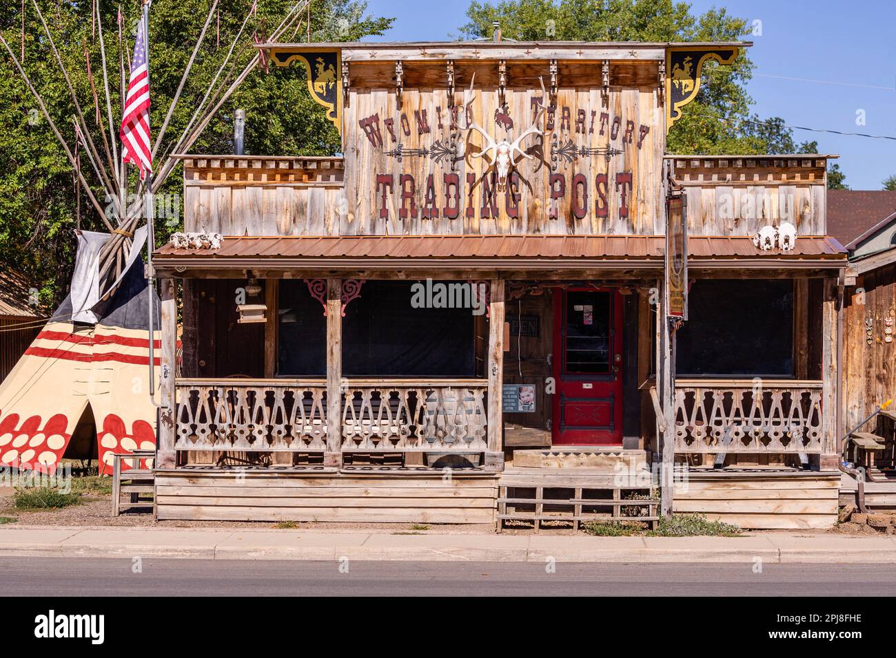 Wild west saloon bar hi-res stock photography and images - Alamy