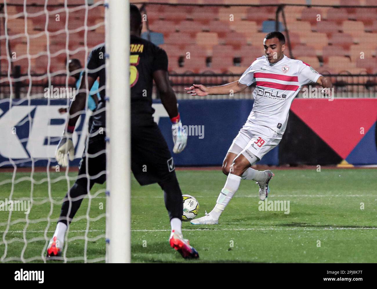 Cairo, Egypt. 31st Mar, 2023. Sayed Abdallah Sika (R) of Zamalek ...