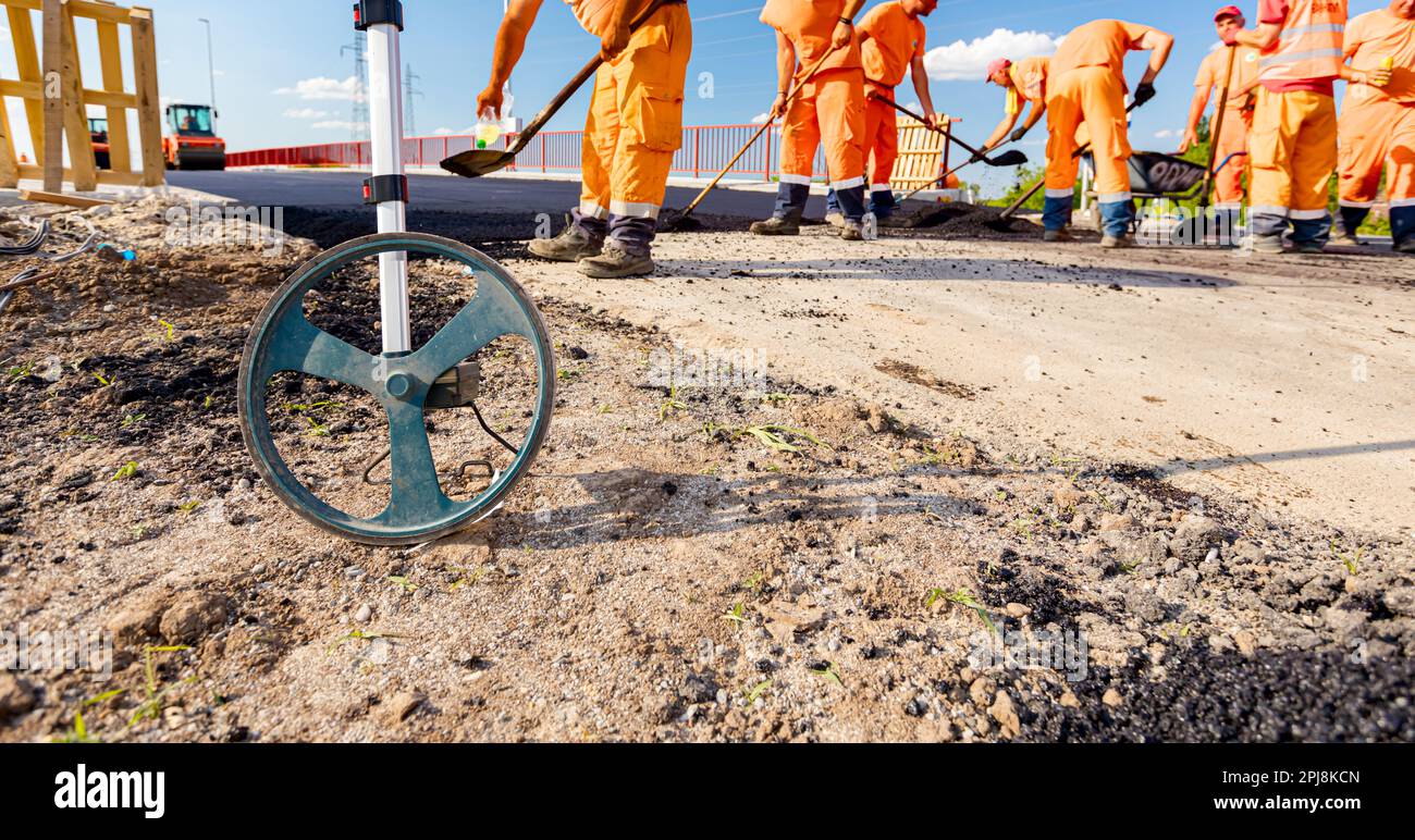 Cyclometer with adjustable telescopic handle, professional measuring ...