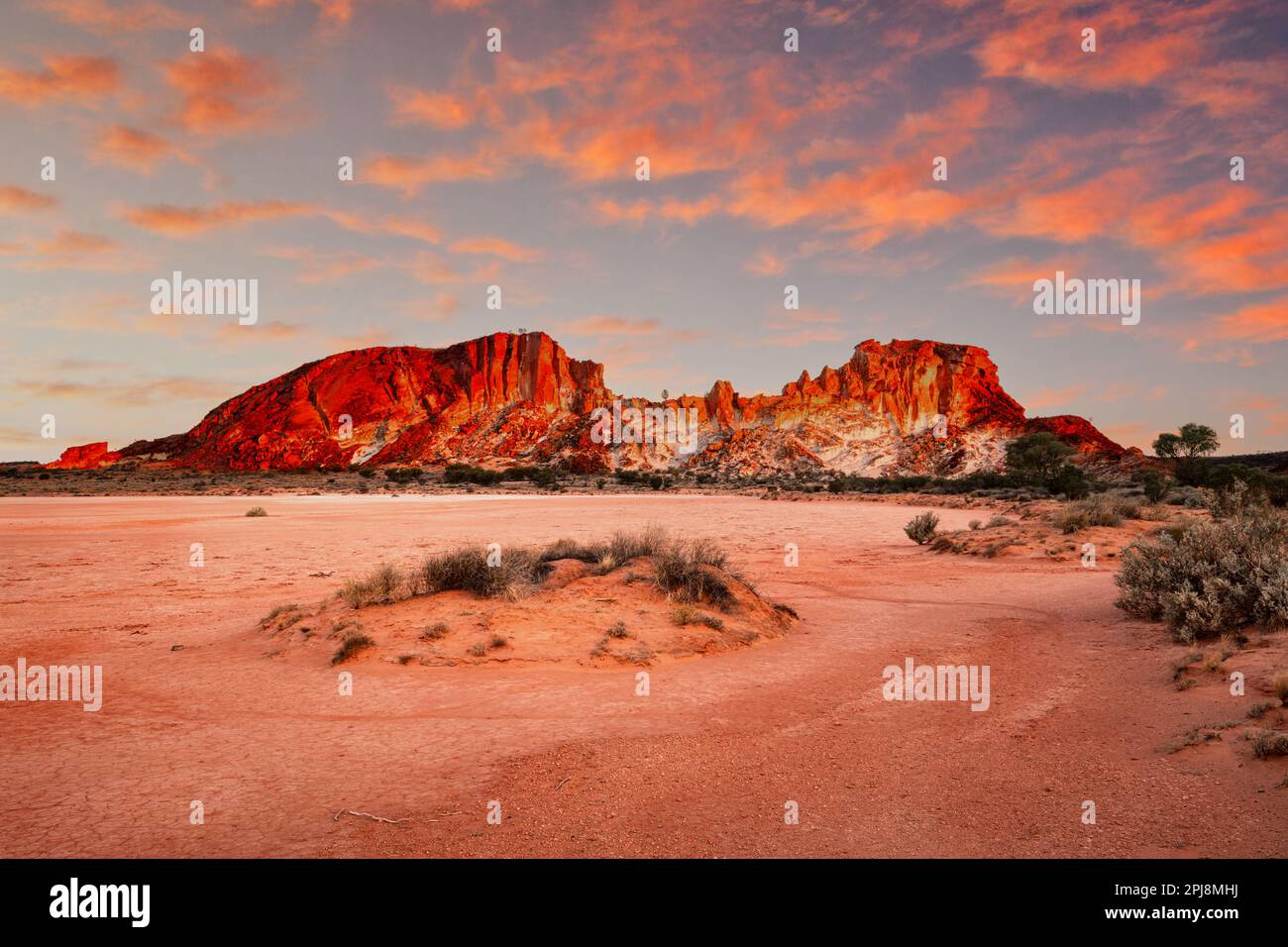 Rock Formation of Rainbow Valley in Central Australia Stock Photo - Alamy