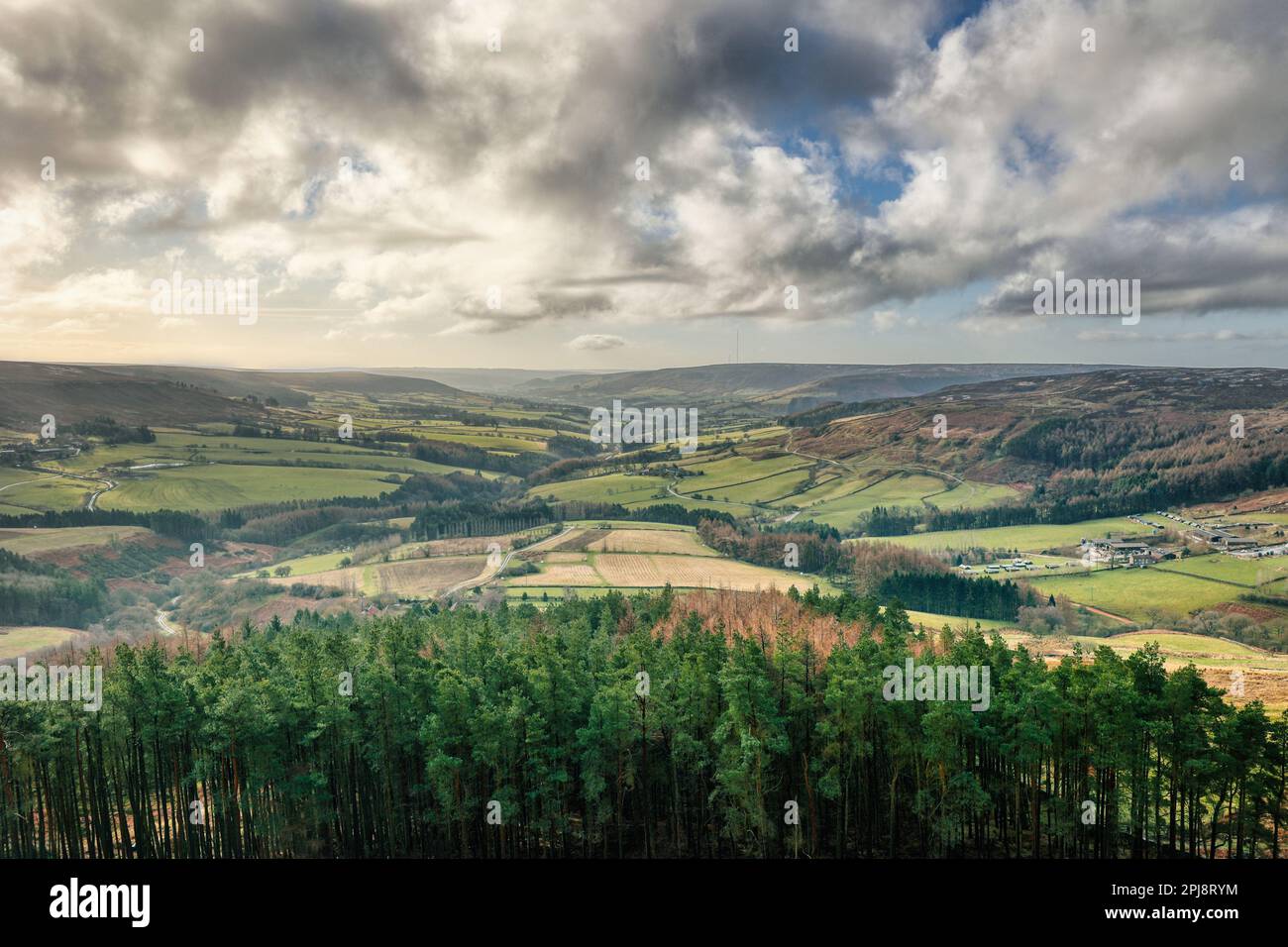 Bilsdale transmitter hi-res stock photography and images - Alamy
