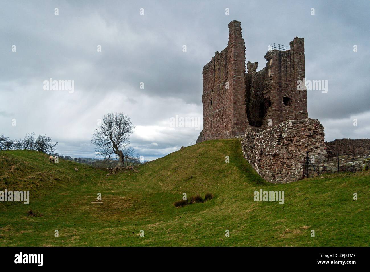 Brough castle hi-res stock photography and images - Alamy