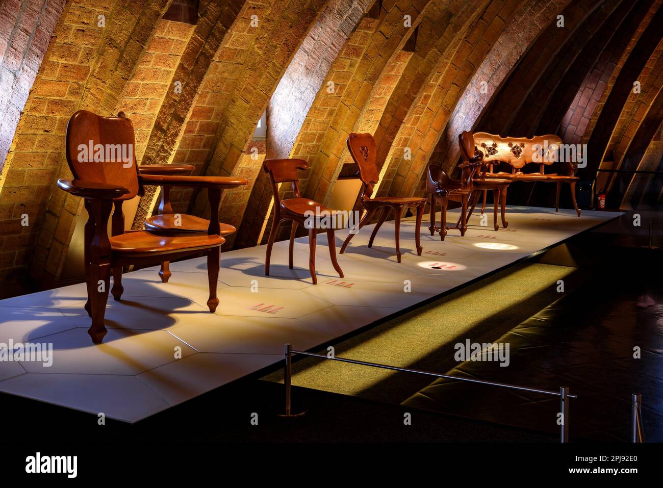 Gaudi calvet chair hi-res stock photography and images - Alamy