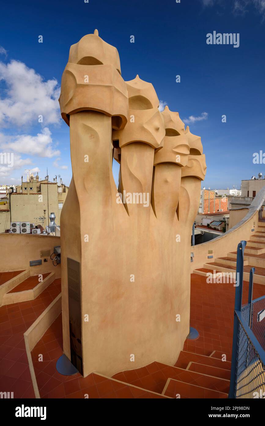 Chimneys in the shapes of soldiers / warriors on the rooftop of Casa ...