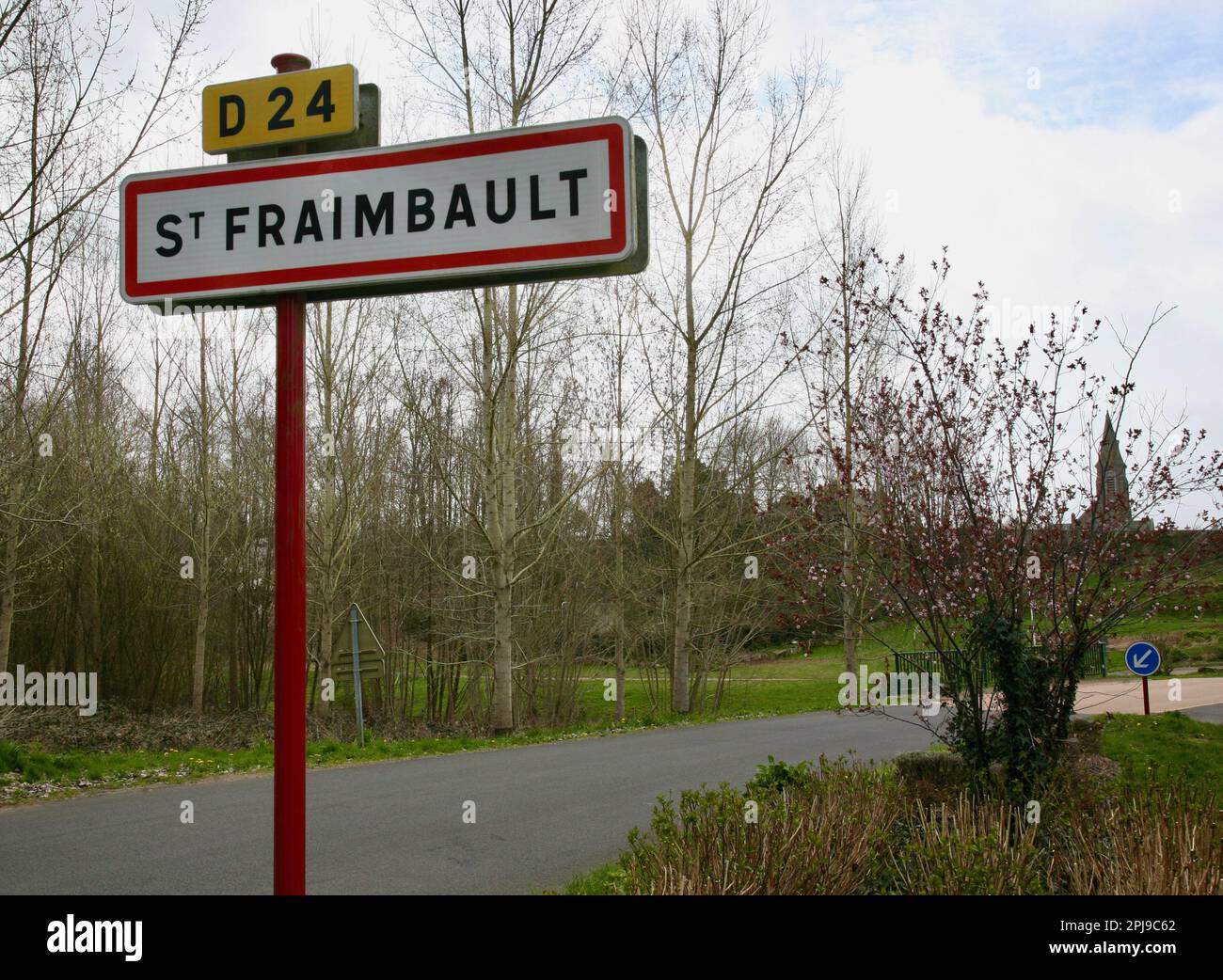 France road sign in normandy hi-res stock photography and images - Alamy
