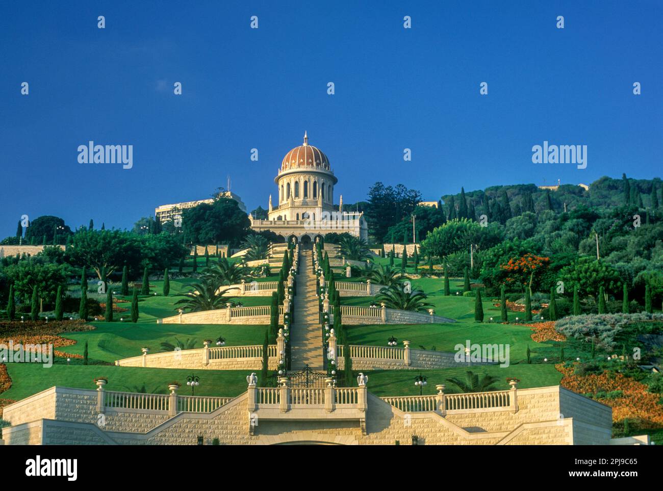 SHRINE OF THE BAB FORMAL TERRACES BAHAI GARDENS (©FARIBORZ SAHBA 2001 ...