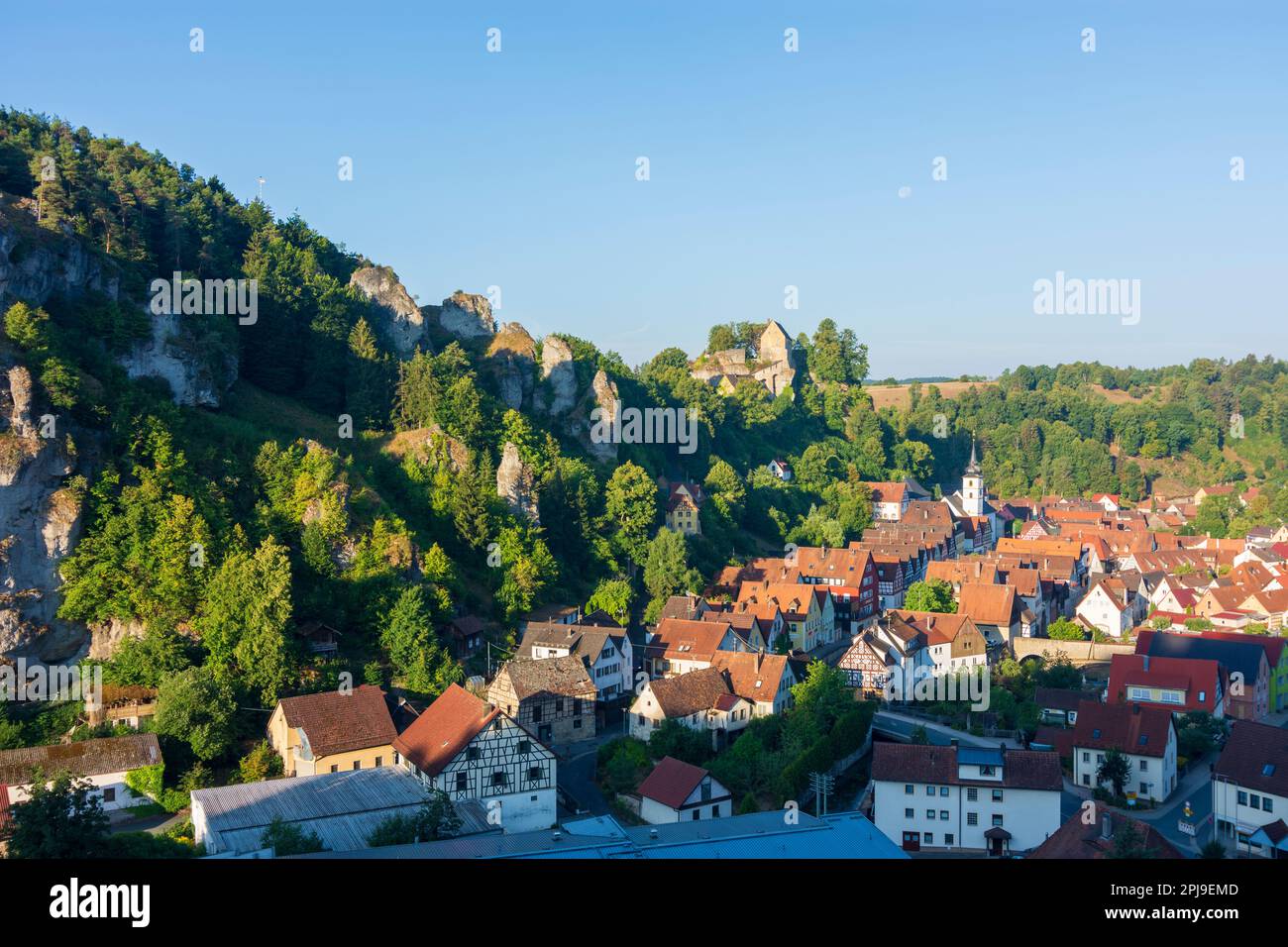 Pottenstein: view to Pottenstein with Pottenstein Castle and church St ...