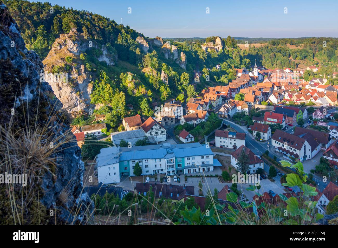 Pottenstein: view to Pottenstein with Pottenstein Castle and church St ...